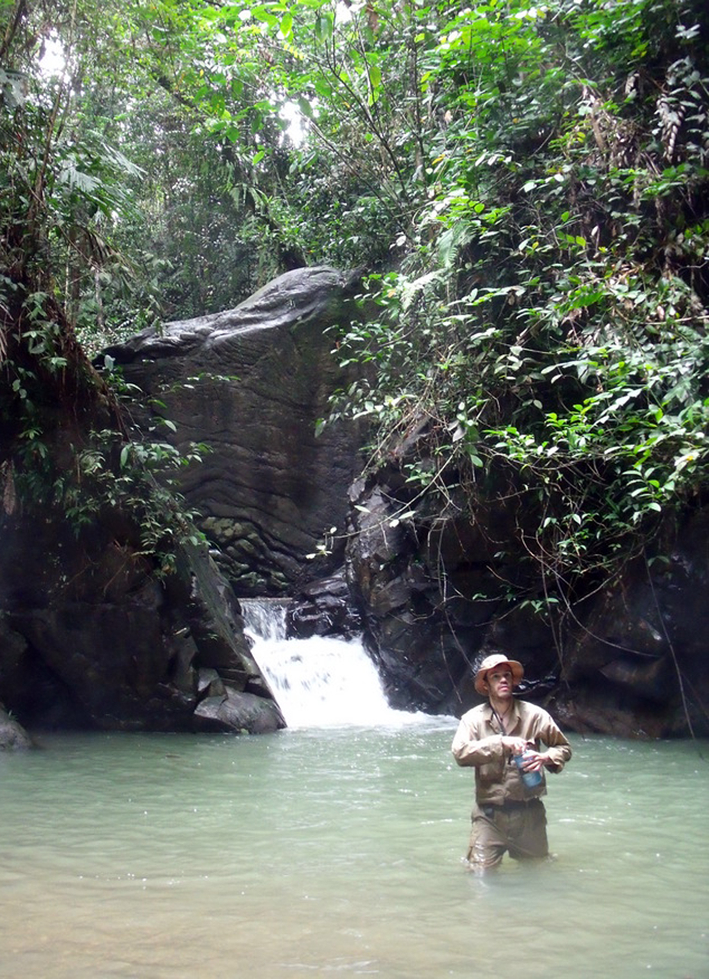 jungle_training_waterfall - Wild Human
